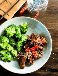 Sticky Chilli Beef and Broccoli Recipe | My Sugar Free Kitchen