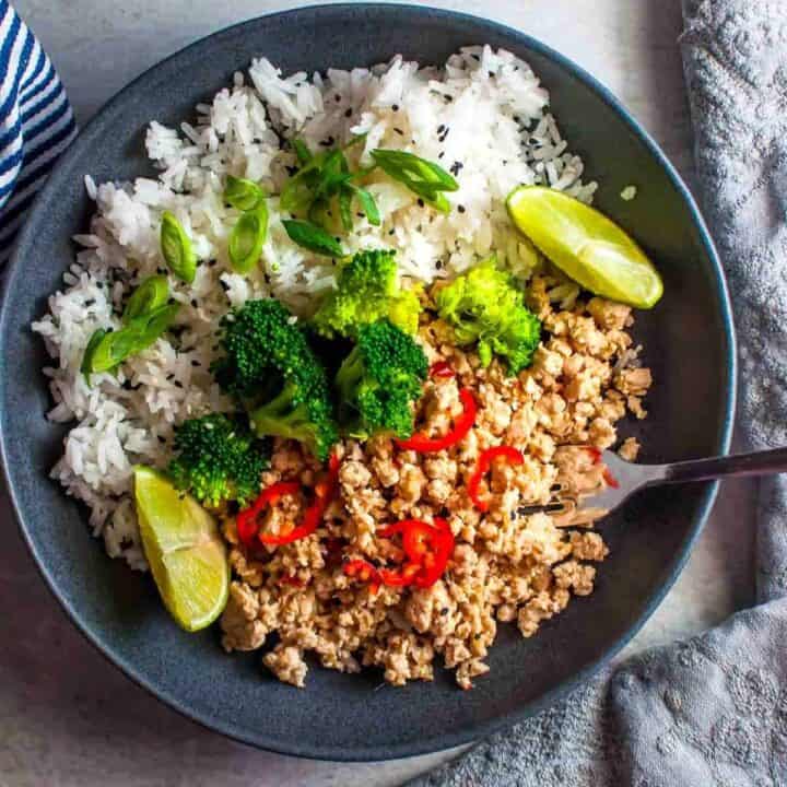 Healthy Thai Garlic Chicken (Low Carb Option) | My Sugar Free Kitchen